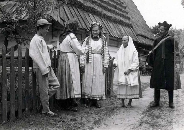 The Real World of Our Polish Ancestors in Serfdom: Clothing | Donna Gawell